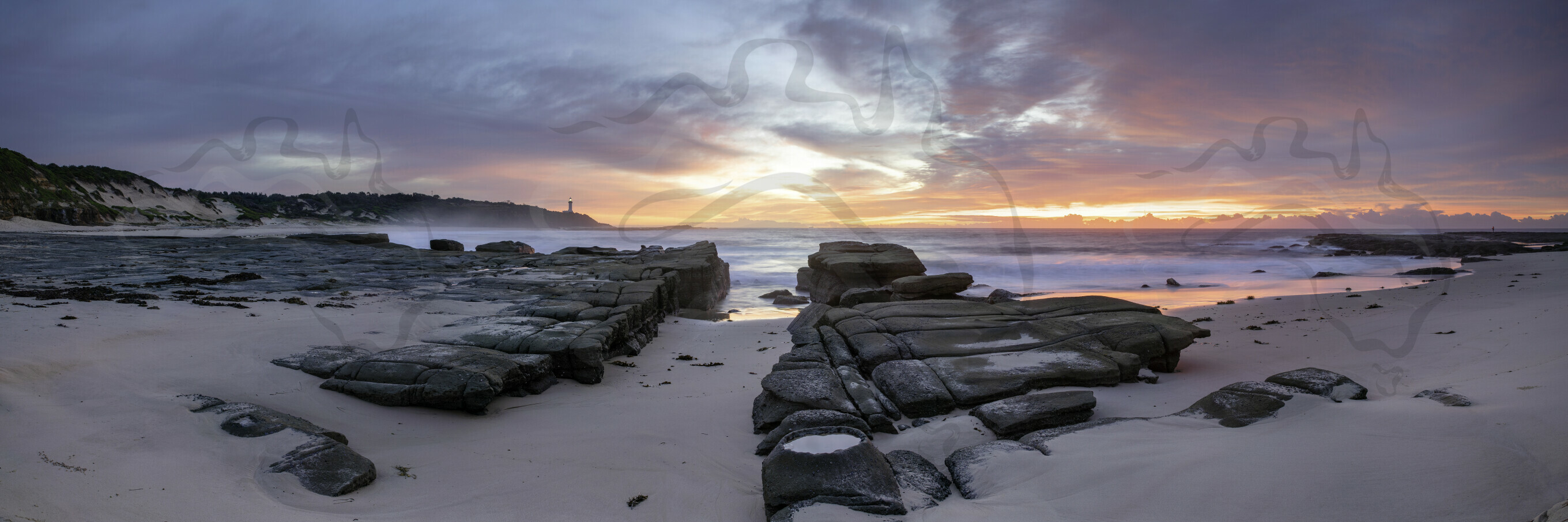 Soldiers Beach Panoramic Sunrise Stock Photo - Norah Head - Central ...