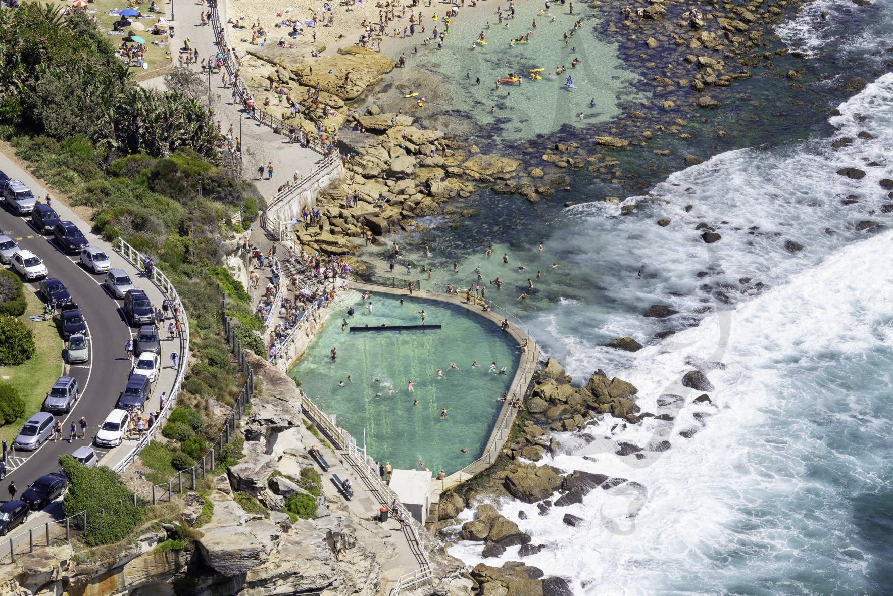 Bronte Beach Ocean Baths Aerial Stock Photos - High Resolution Images ...
